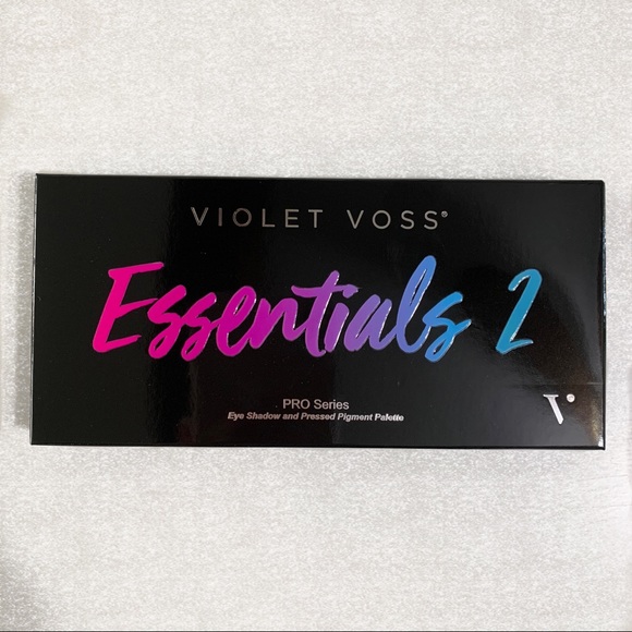 Violet Voss | Makeup | Essentials 2 Palette | Poshmark